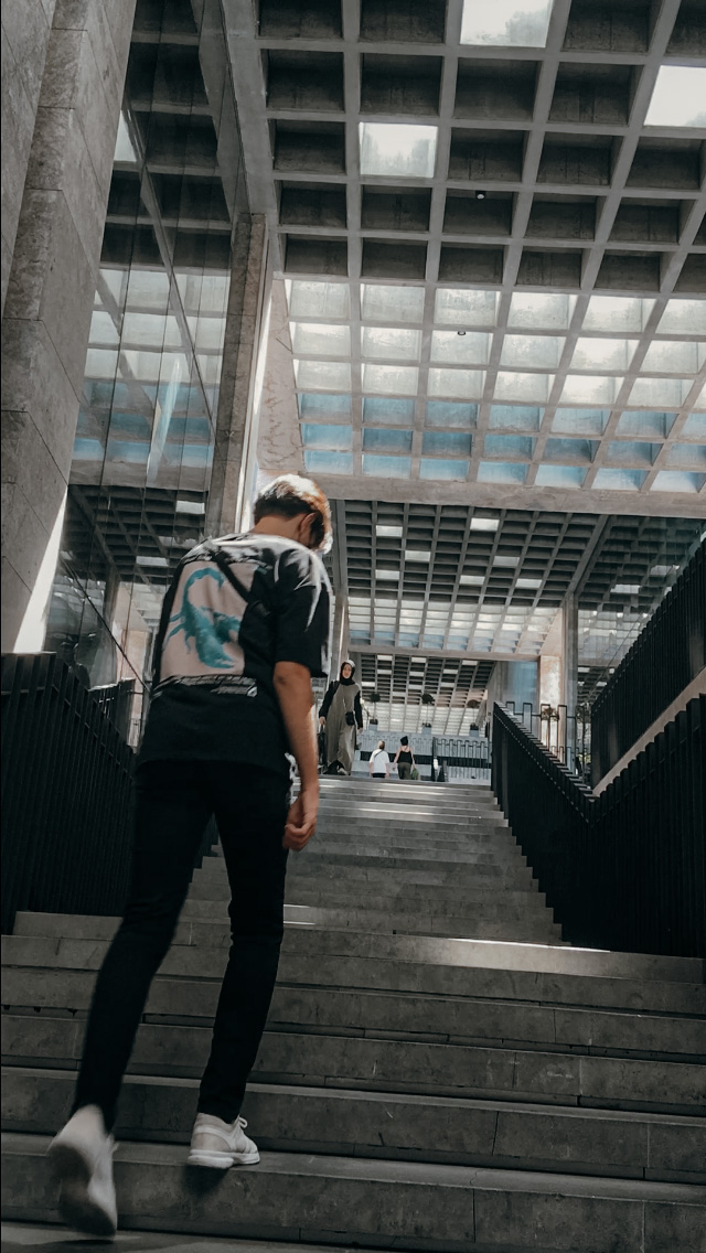 Yönetmen, Senarist, Videografiker - Muhammed Ayaz